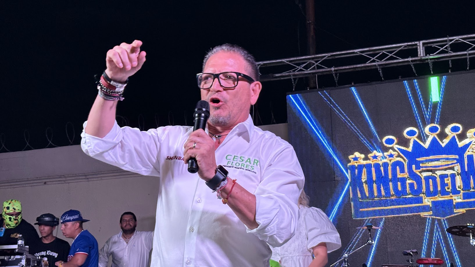 Celebra César Flores cumpleaños con mitin amenizado - NRT México