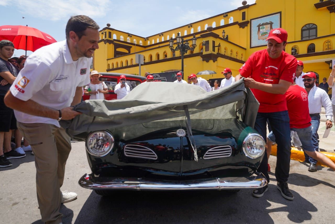 Ramos Arizpe Fue La Sede De La Tercera Exposición De Autos Clásicos