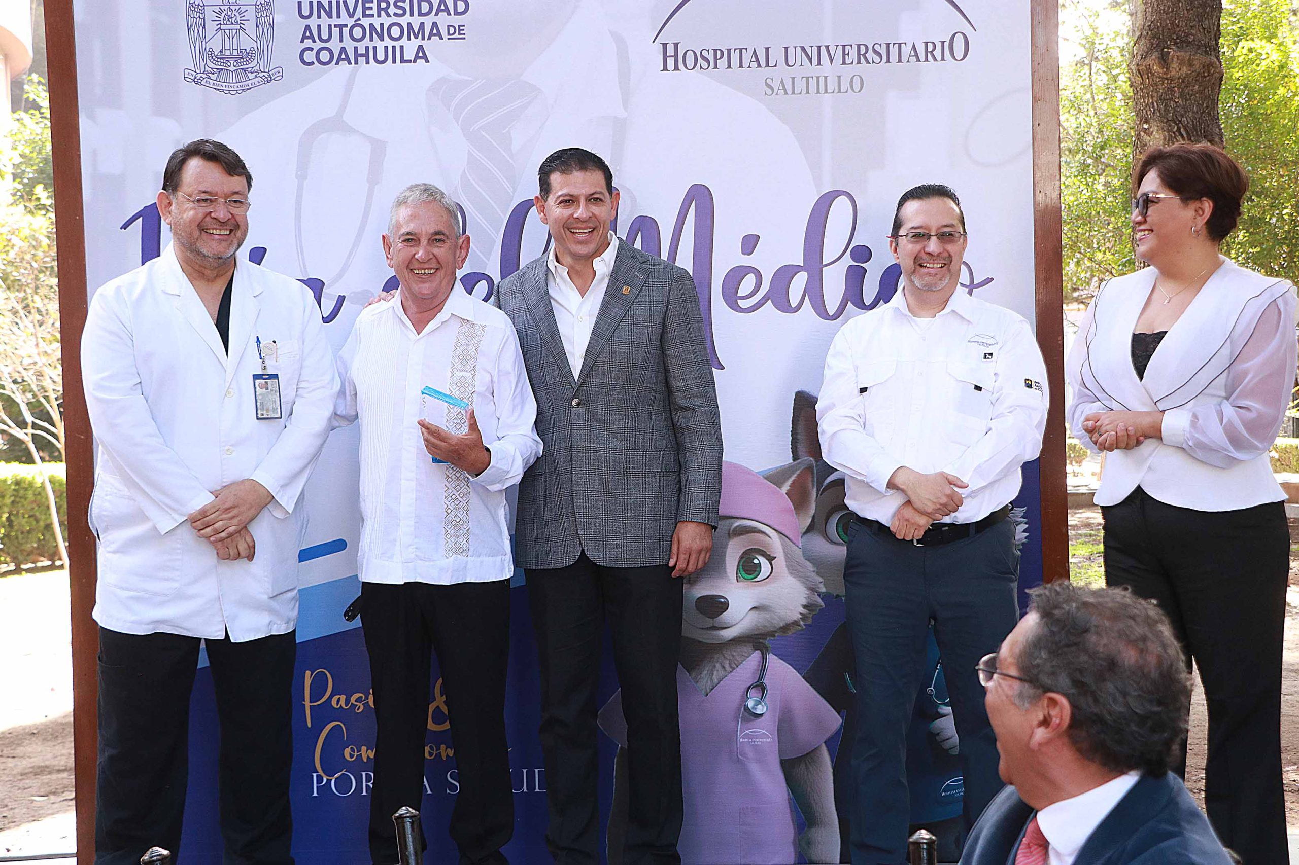 Celebran en el Hospital Universitario de Saltillo el Día del Médico ...
