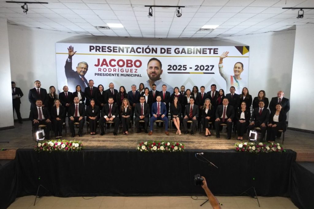 Presenta Jacobo Rodríguez Gabinete, un Equipo Joven y Preparado para la ...