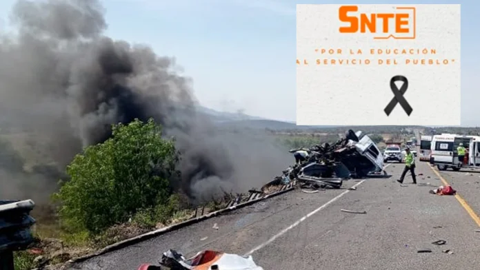 Ocho de las 21 personas fallecidas en accidente eran maestros - NRT México