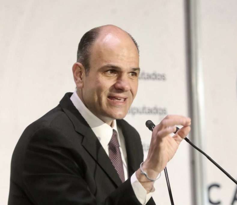 Avanza en la Cámara de Diputados acuerdo para regular abusos de ...