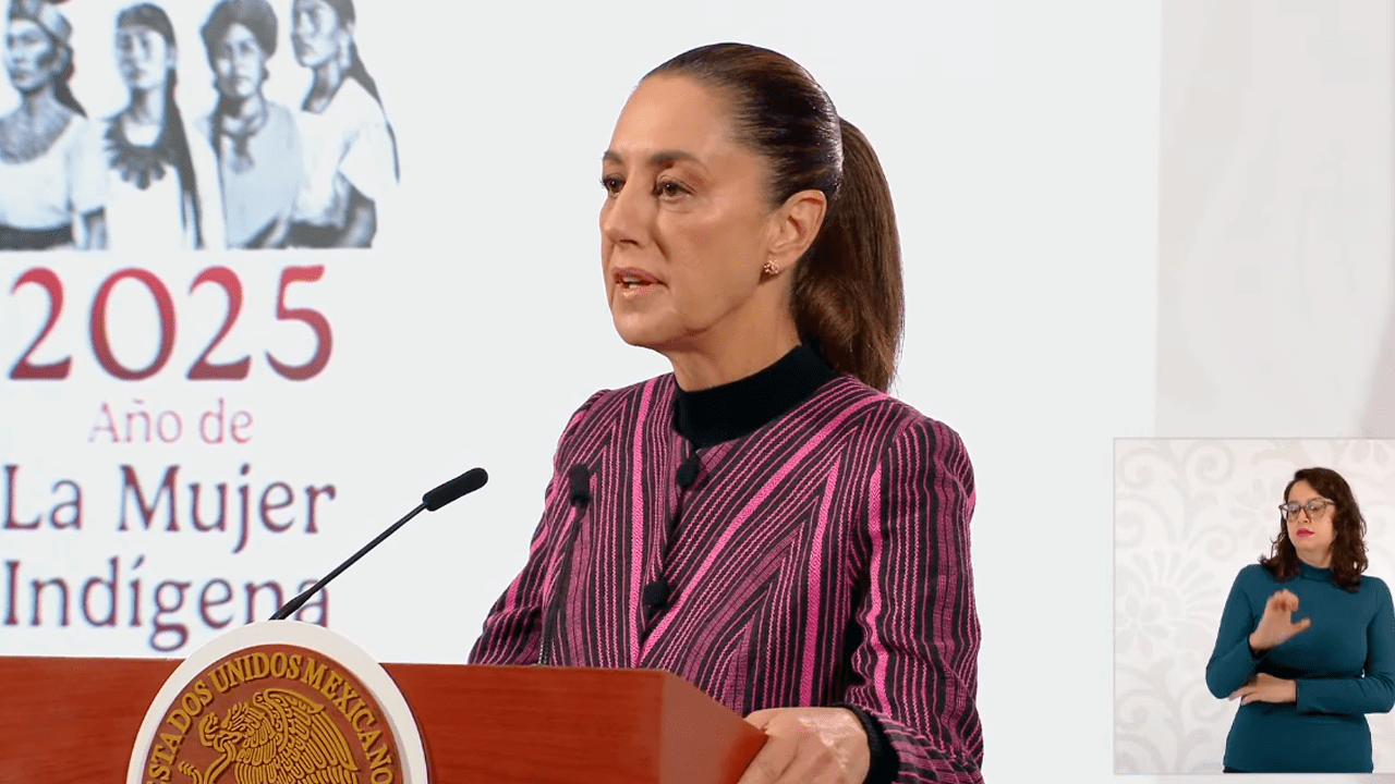 Claudia Sheinbaum explica que las vallas en Palacio Nacional buscan ...