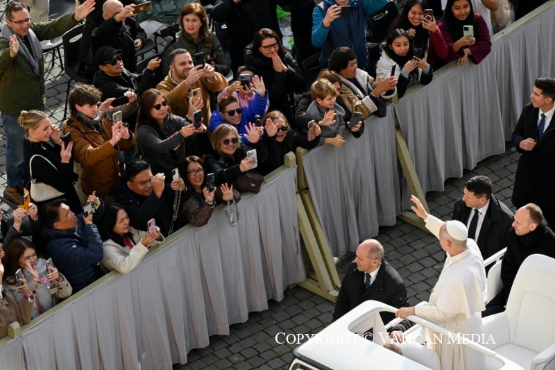 El Papa a los jóvenes: Sean constructores de paz y portadores de ...
