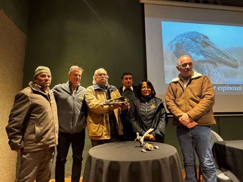 Un nuevo dinosaurio carnívoro de 74 millones de años es descubierto en ...