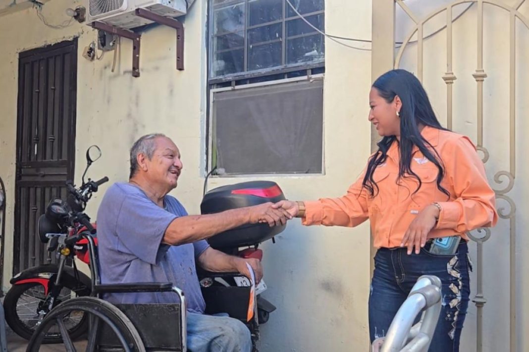 Gaby López continúa recorriendo las colonias del Distrio 2 y fortalece ...