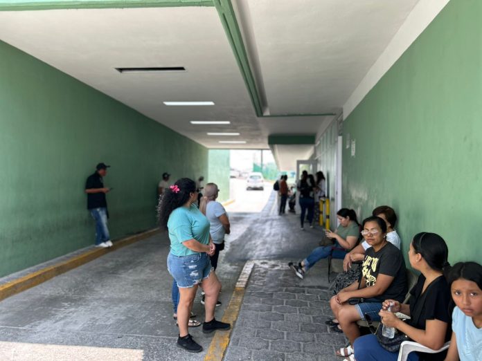 Trasladan al IMSS a joven boxeador lesionado; familia mantiene colectas ...